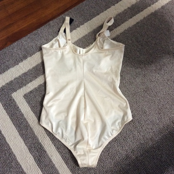Va Bien | Intimates & Sleepwear | Va Bien Full Body Shapewear Nwt ...